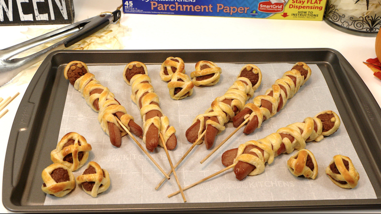 Easy and Festive Halloween Dinner Ideas | LifeMinute TV