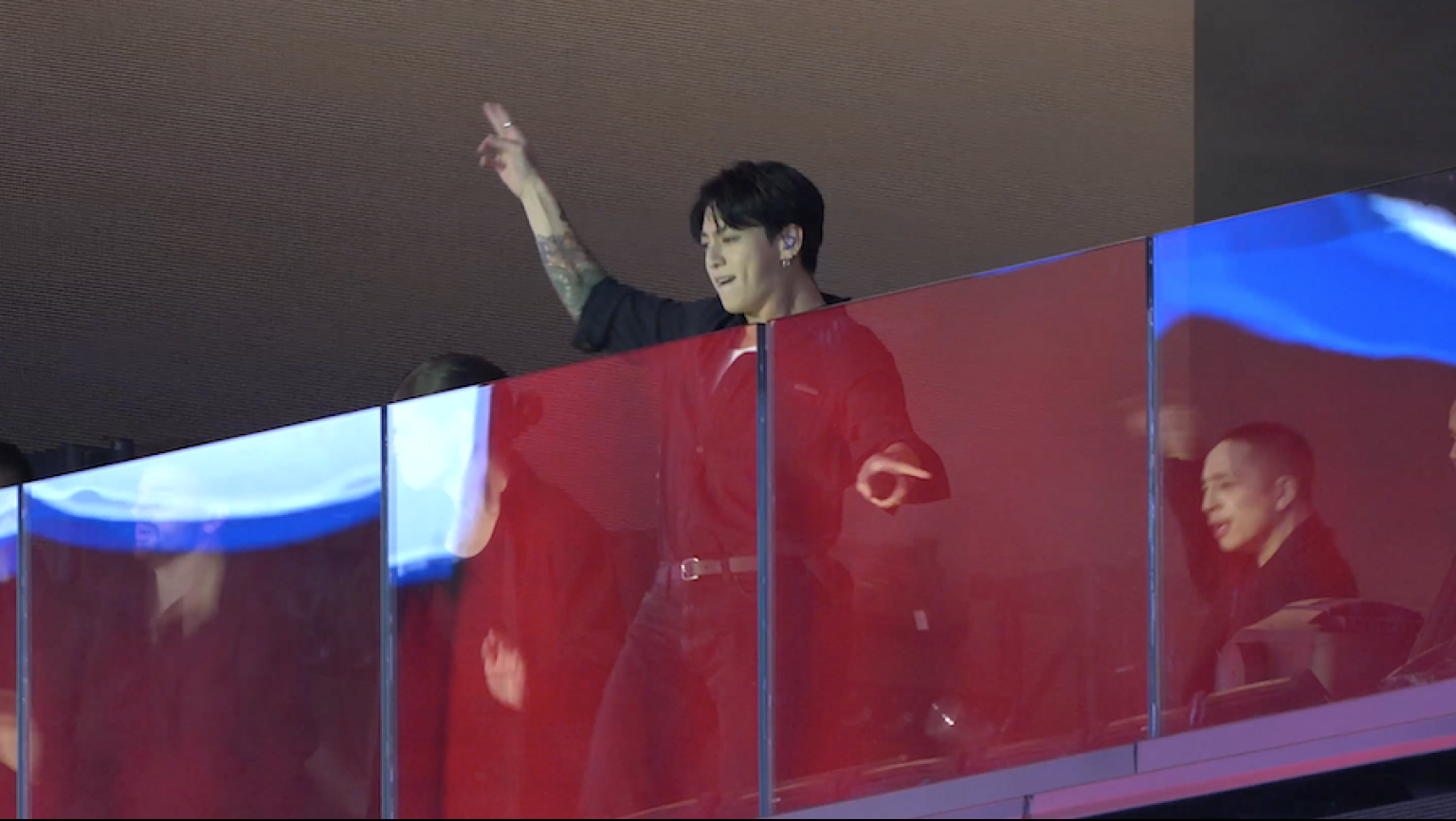 Jungkook's Surprise Times Square NYC Performance | LifeMinute TV
