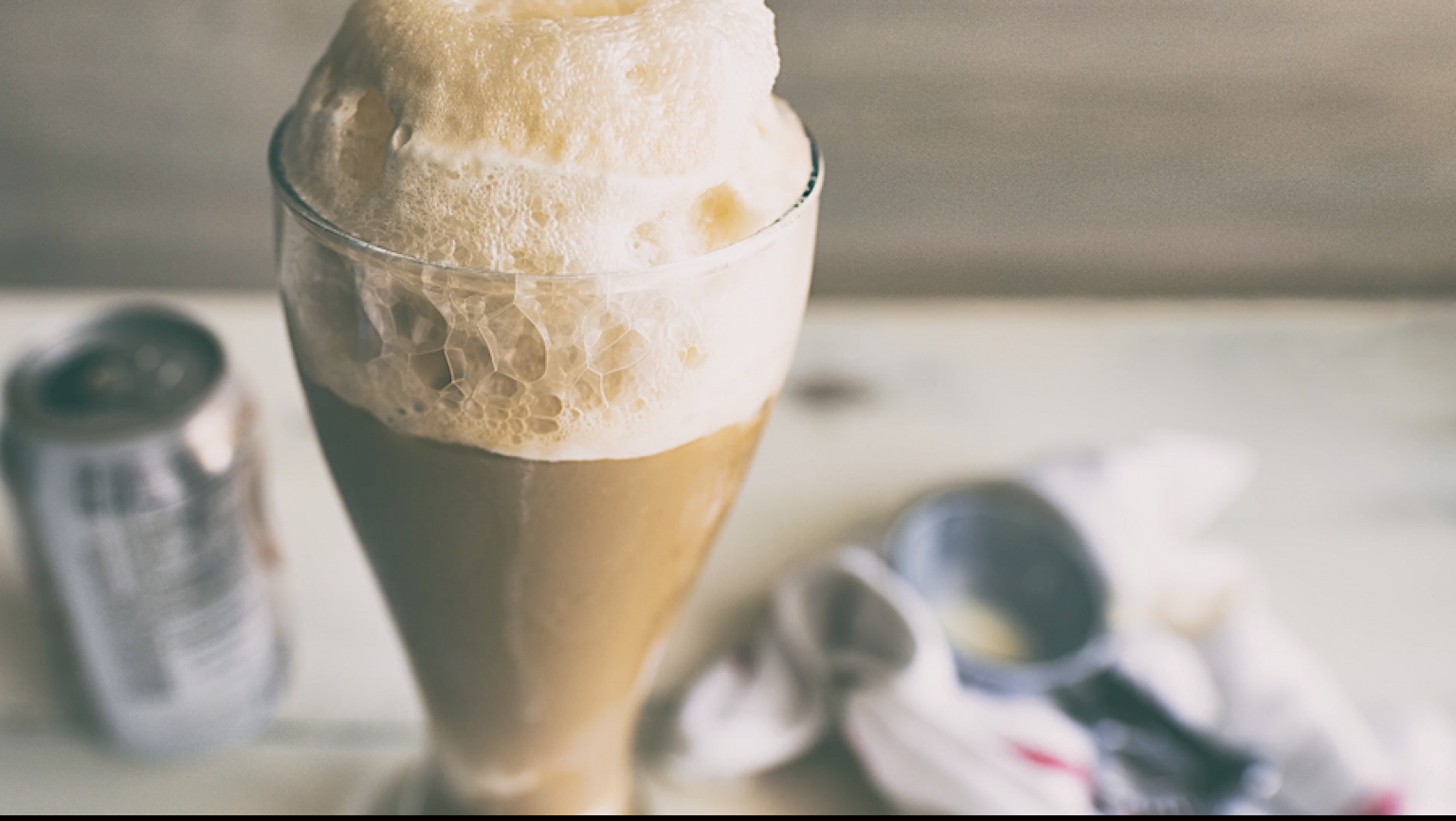 The Beloved Root Beer Float | LifeMinute TV