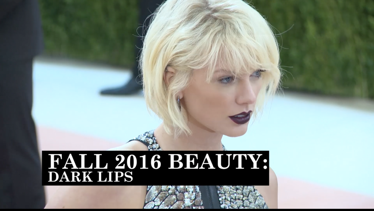 Pucker Up! Dark Lips are Back | LifeMinute TV